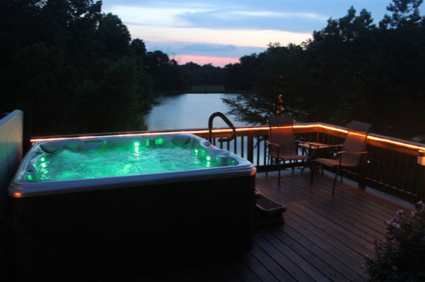 Therapeutic Benefits of Lake Side Hot Tubs